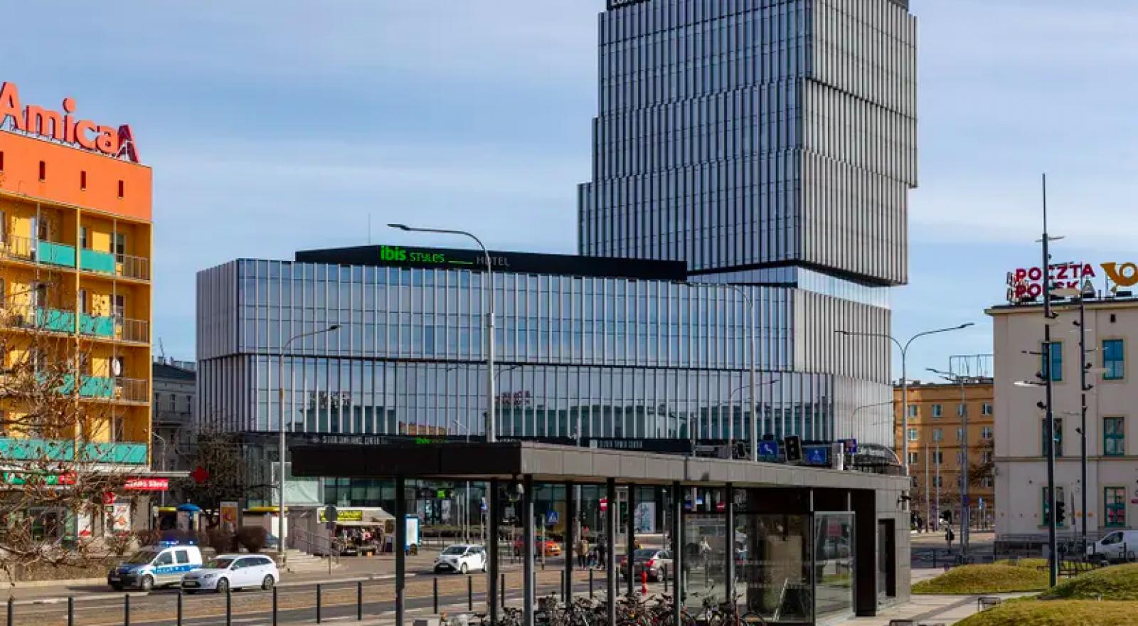 BASF is opening an office in the Silver Tower Center. From Wroclaw ...